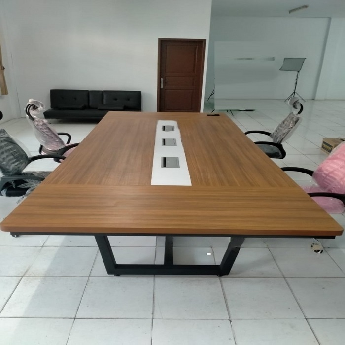 Jual Custom Meja Rapat Kaki Besi - Meja Kantor